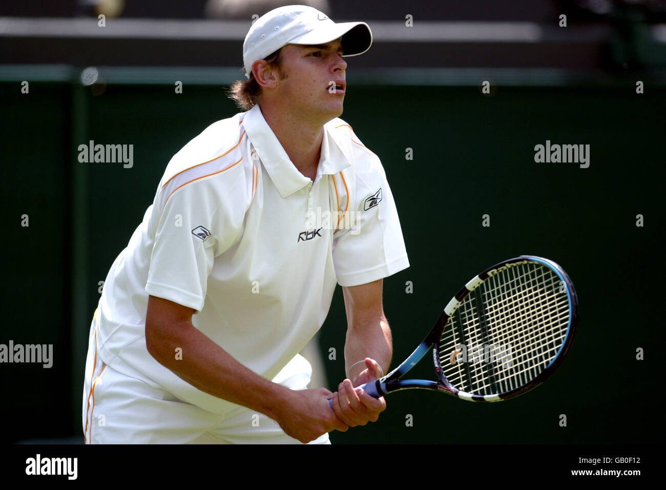 Andy Roddick during his victory over David Sanguinetti Stock Photo - Alamy