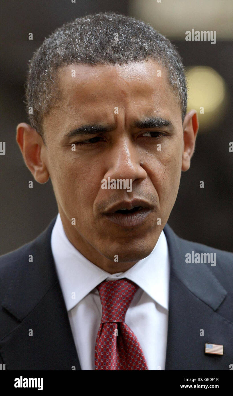 Barack obama portrait hi-res stock photography and images - Alamy
