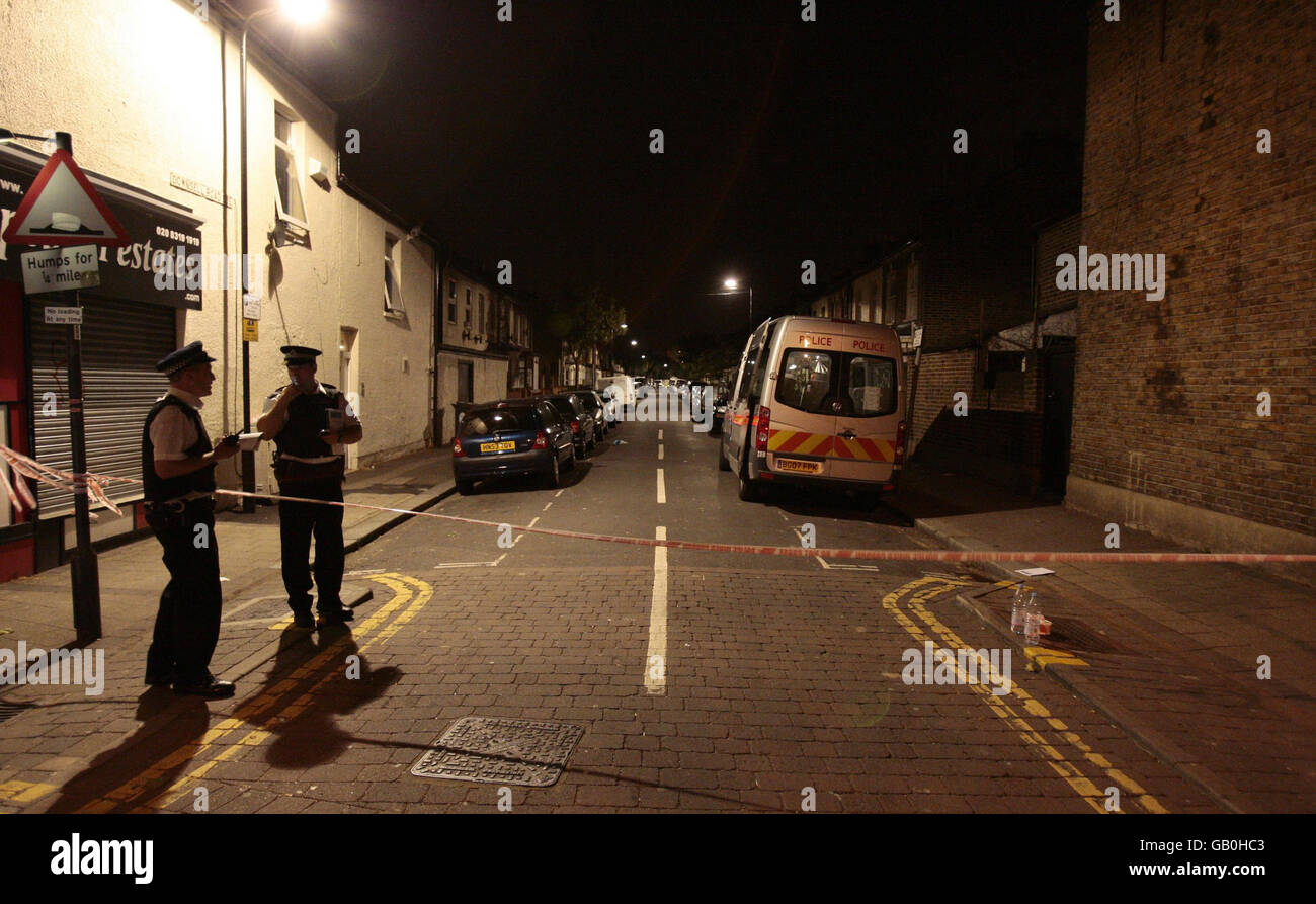 Man fatally stabbed Stock Photo - Alamy
