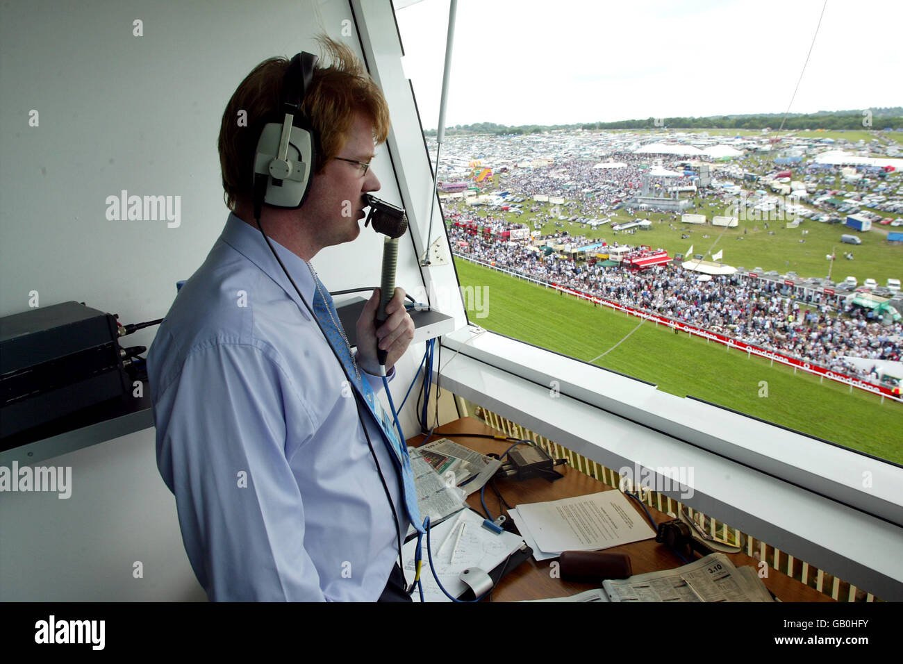 Commentators horse hi-res stock photography and images - Alamy