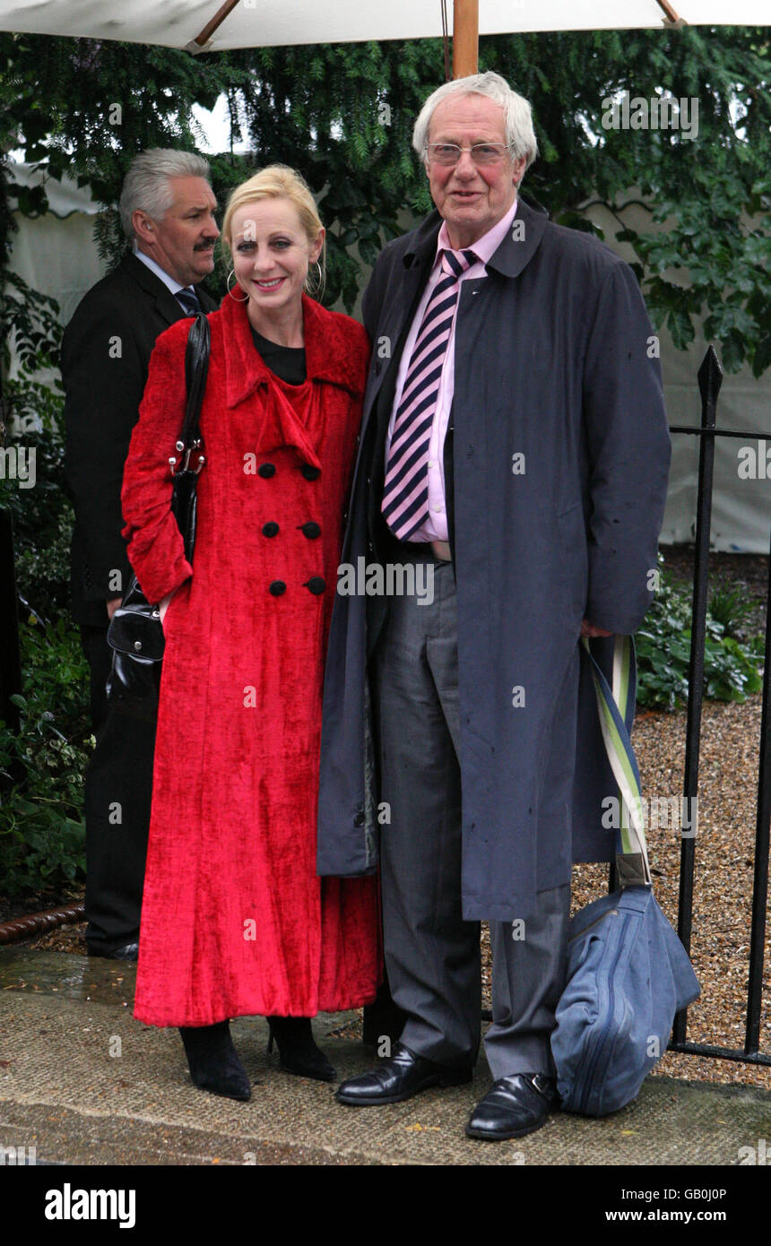 Barry norman daughter arrive sir david frosts summer garden party hi ...