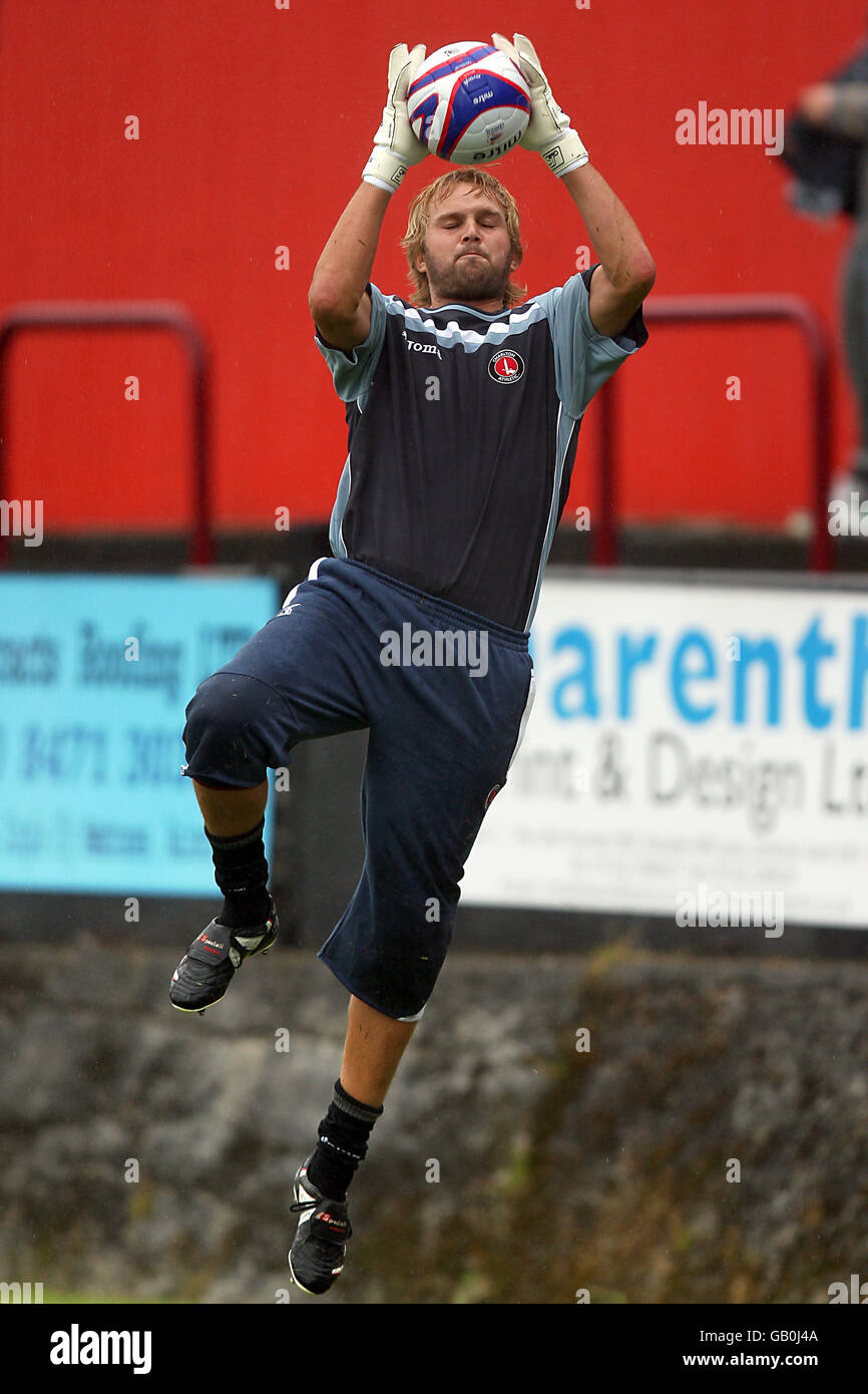 Soccer - Friendly - Welling United v Charlton Athletic - Park View Road ...