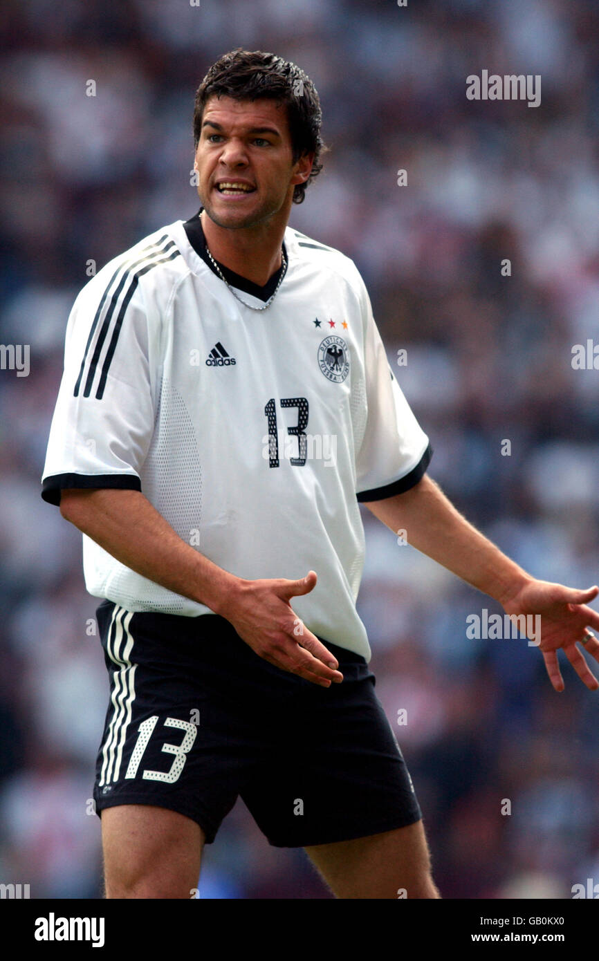 Soccer - European Championships 2004 Qualifying - Group Five - Scotland ...