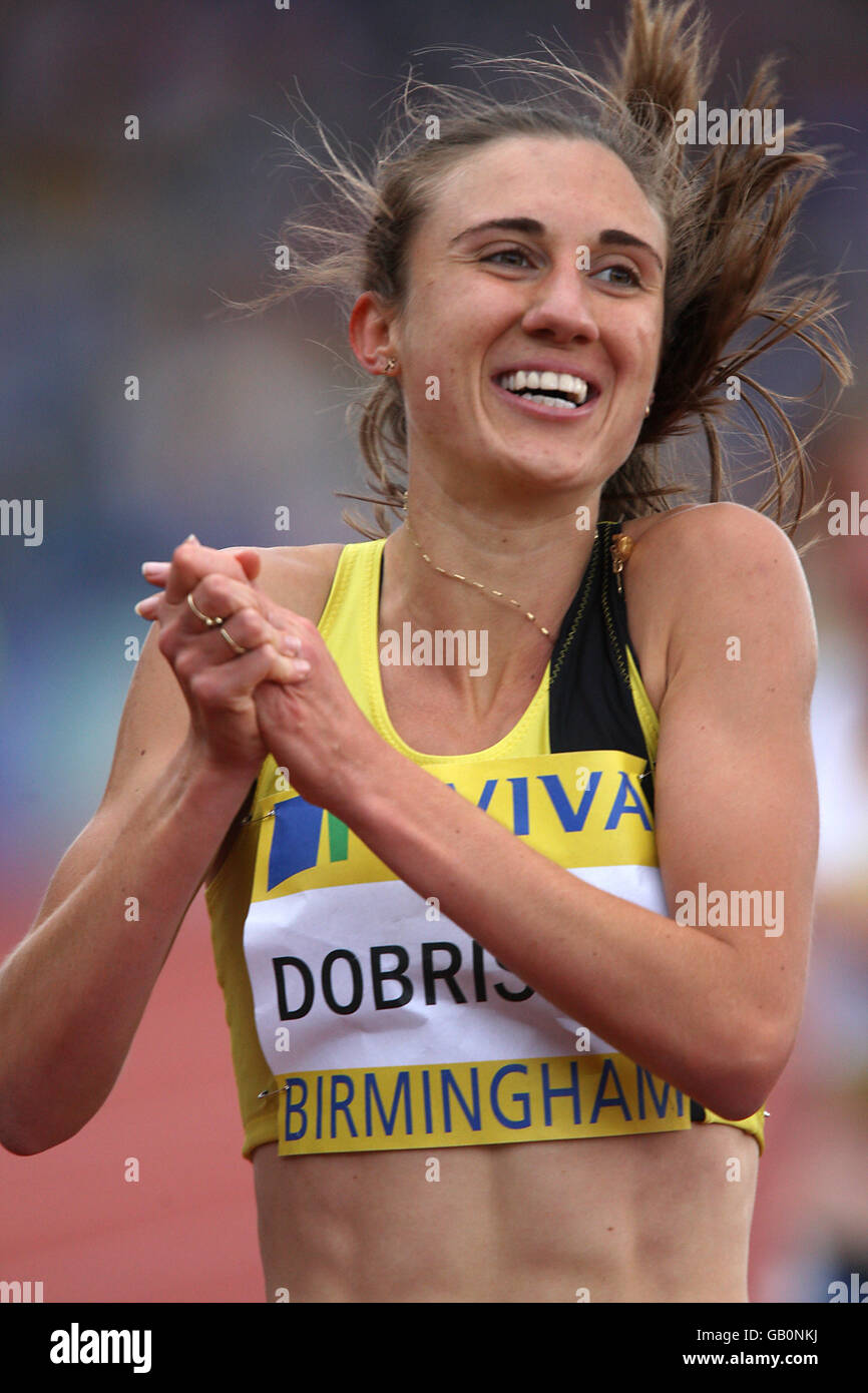 Ashford Athletic Club's Lisa Dobriskey celebrates winning the Women's ...