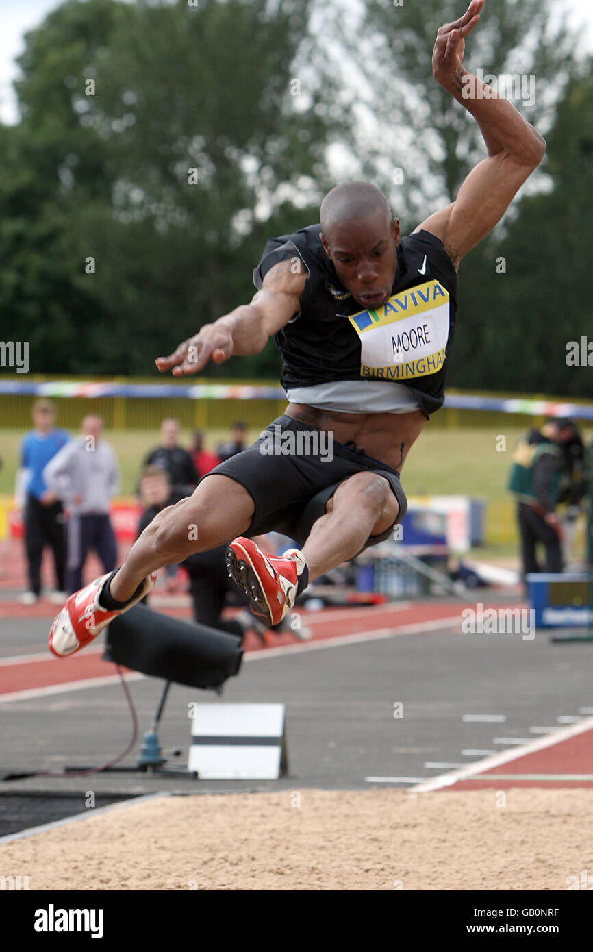 Jonathan moore long jump alexander hi-res stock photography and images ...