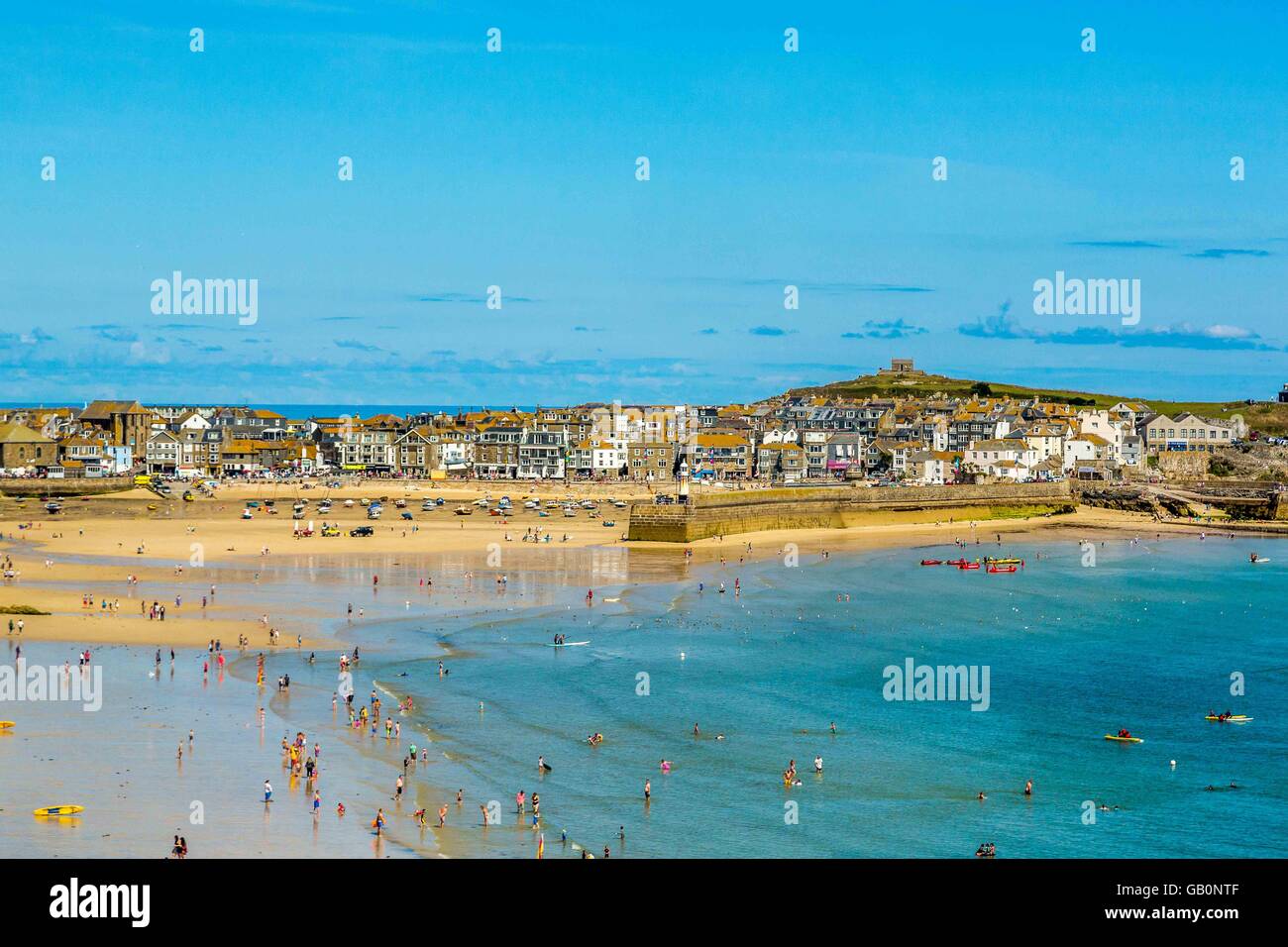 A beach st ives hi-res stock photography and images - Alamy