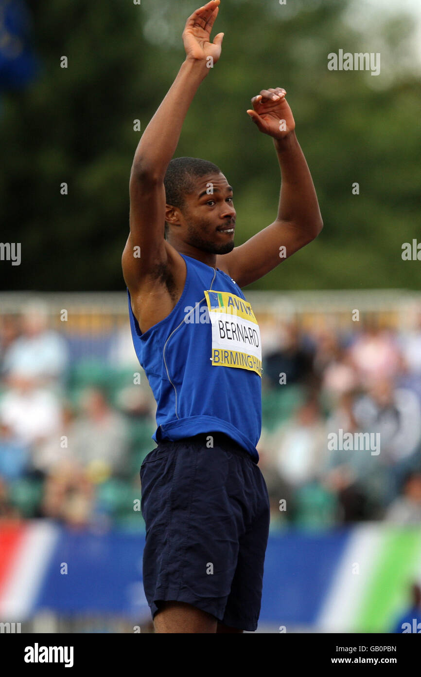 Wakefield Harriers' Martyn Bernard during the Aviva National ...