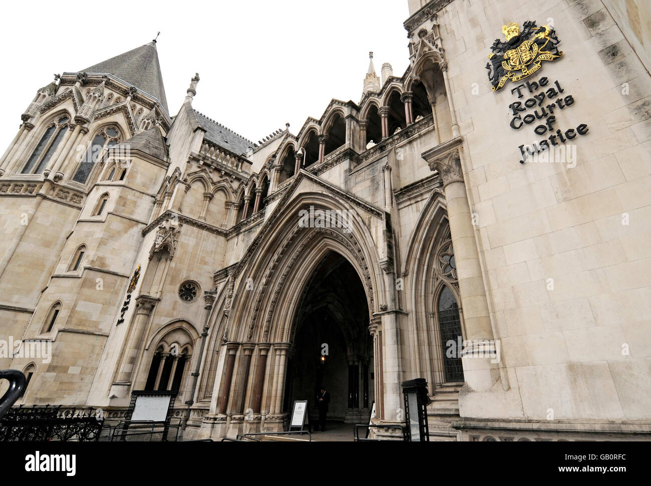 High court gv hi-res stock photography and images - Alamy