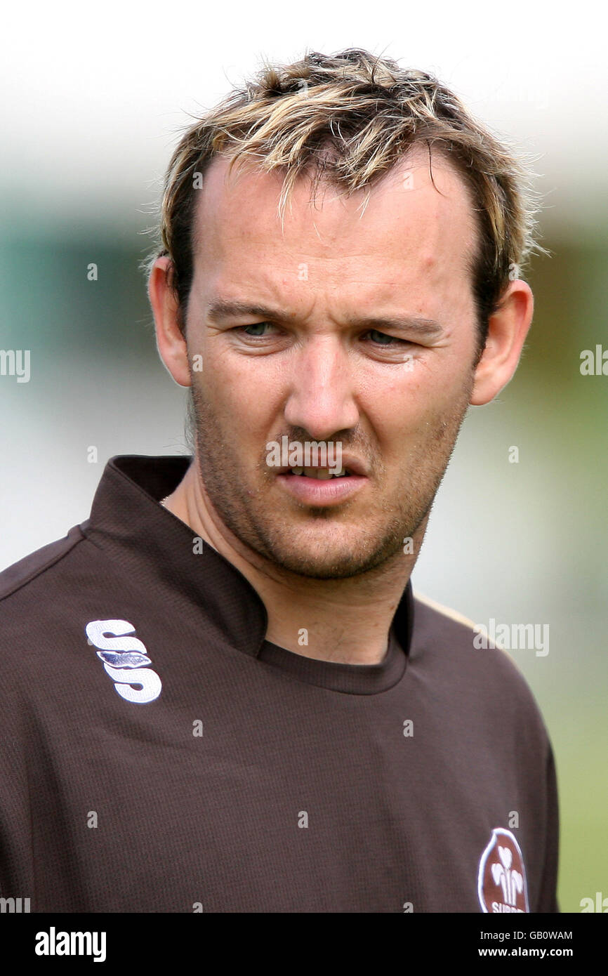 Cricket - Liverpool Victoria County Championship - Division One - Day ...