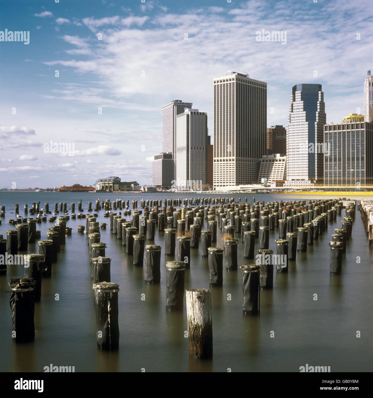 Old Pier Pylons High Resolution Stock Photography and Images - Alamy