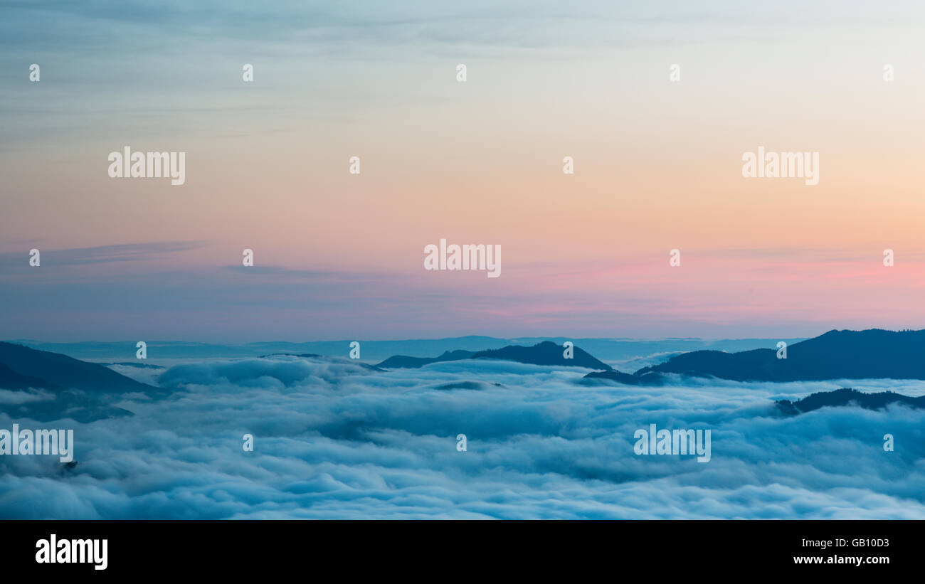 Sunrise, First light, Morning, Cloud covered valley, Nationalpark ...