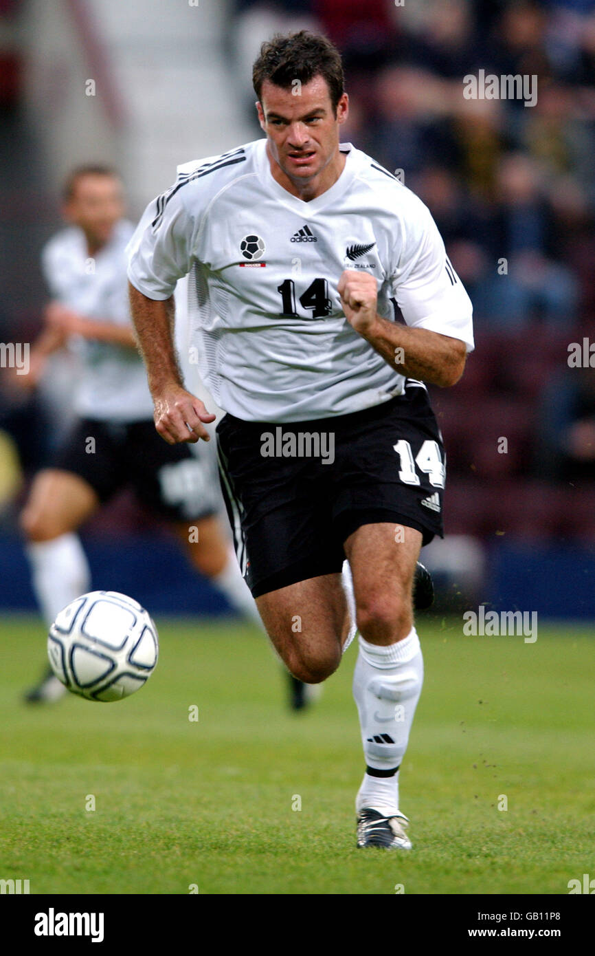 Soccer - International Friendly - Scotland v New Zealand. Ryan Nelsen ...