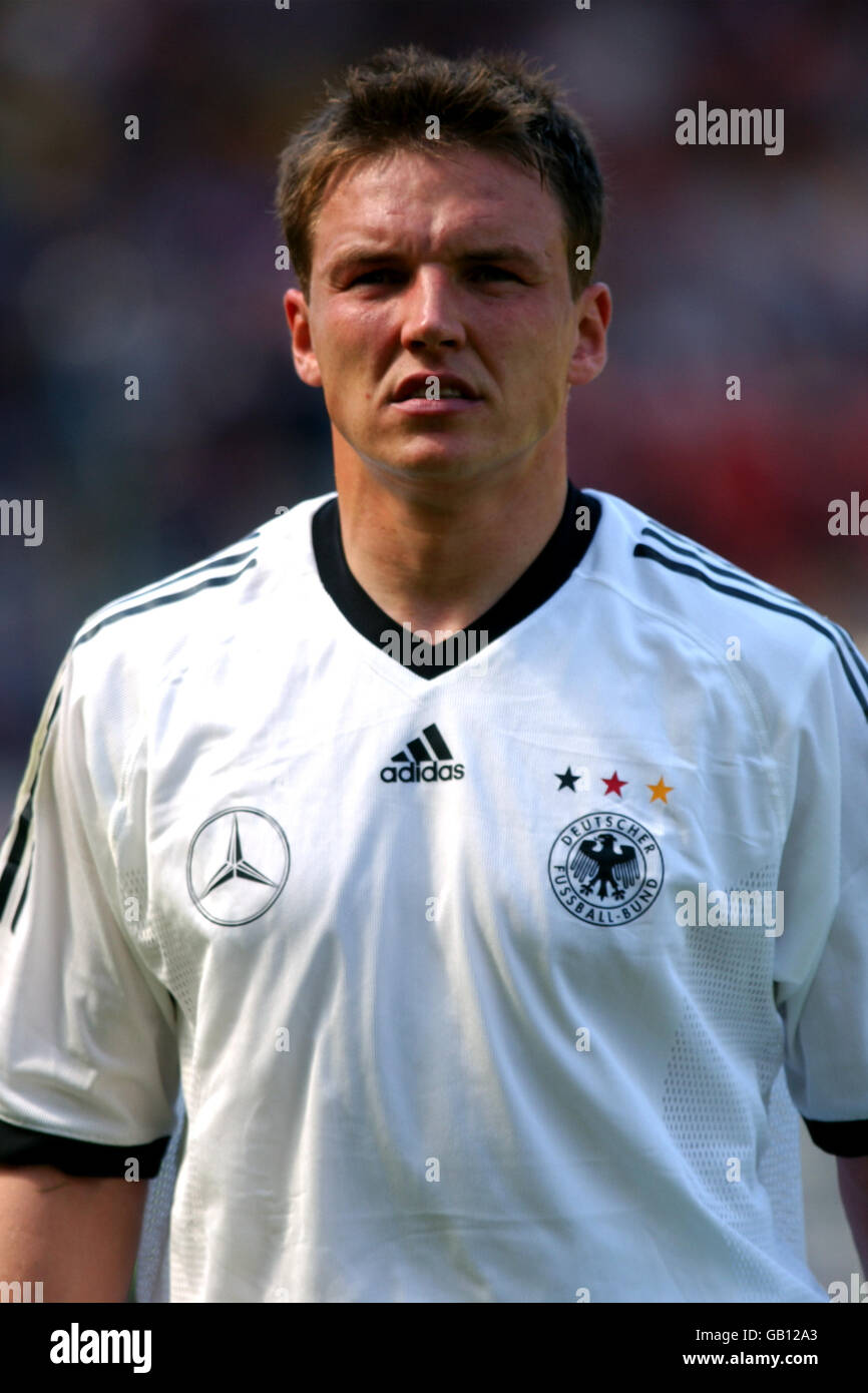 Soccer - European Championships 2004 Qualifying - Group Five - Scotland ...