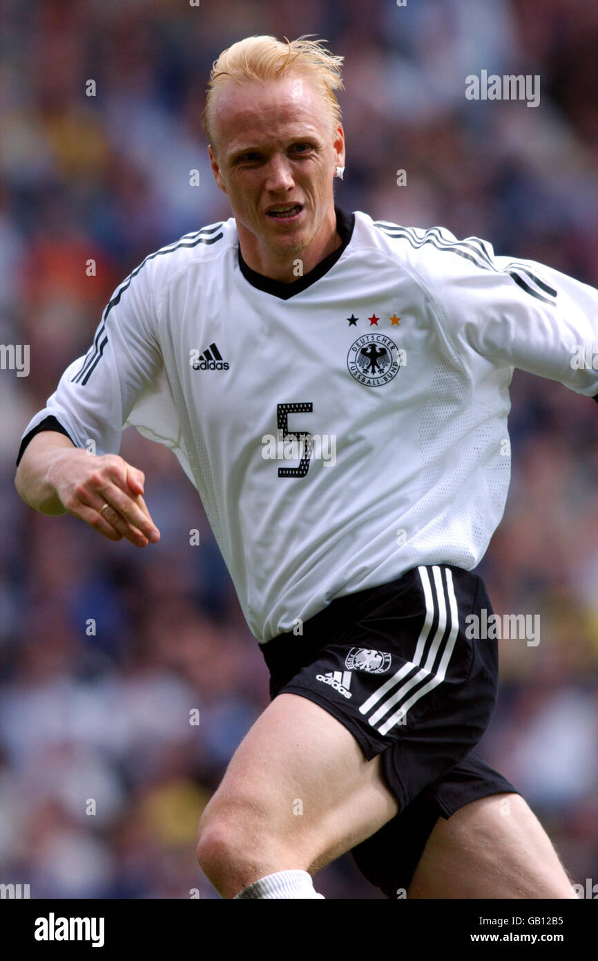 Soccer - European Championships 2004 Qualifying - Group Five - Scotland ...