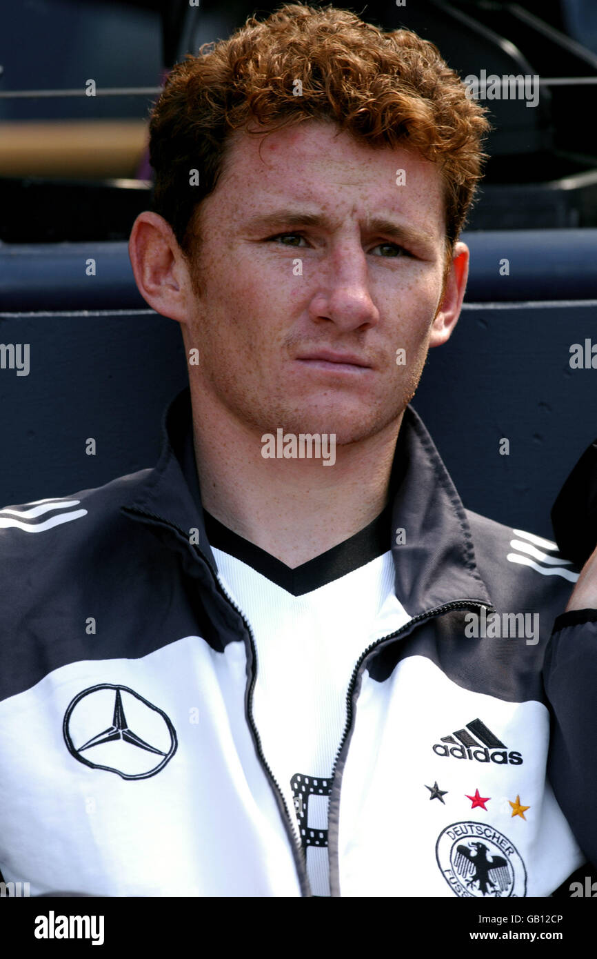 Soccer european championships 2004 qualifying group five scotland v ...