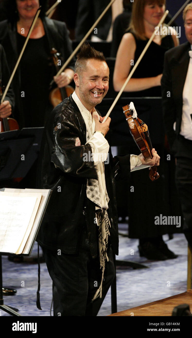 Conducted by paul daniel hi-res stock photography and images - Alamy