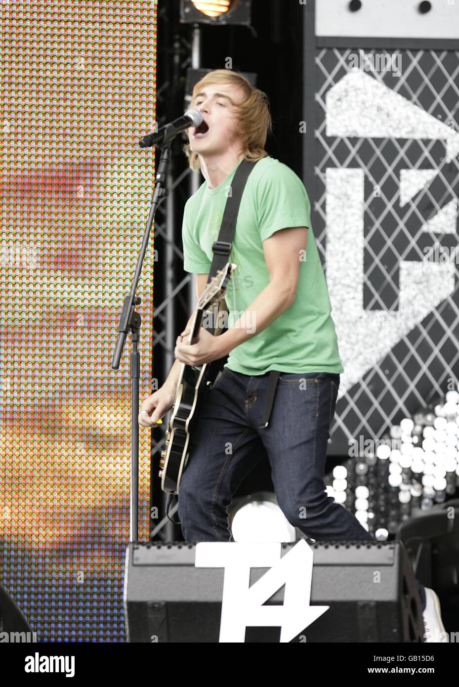 Tom fletcher mcfly hi-res stock photography and images - Alamy