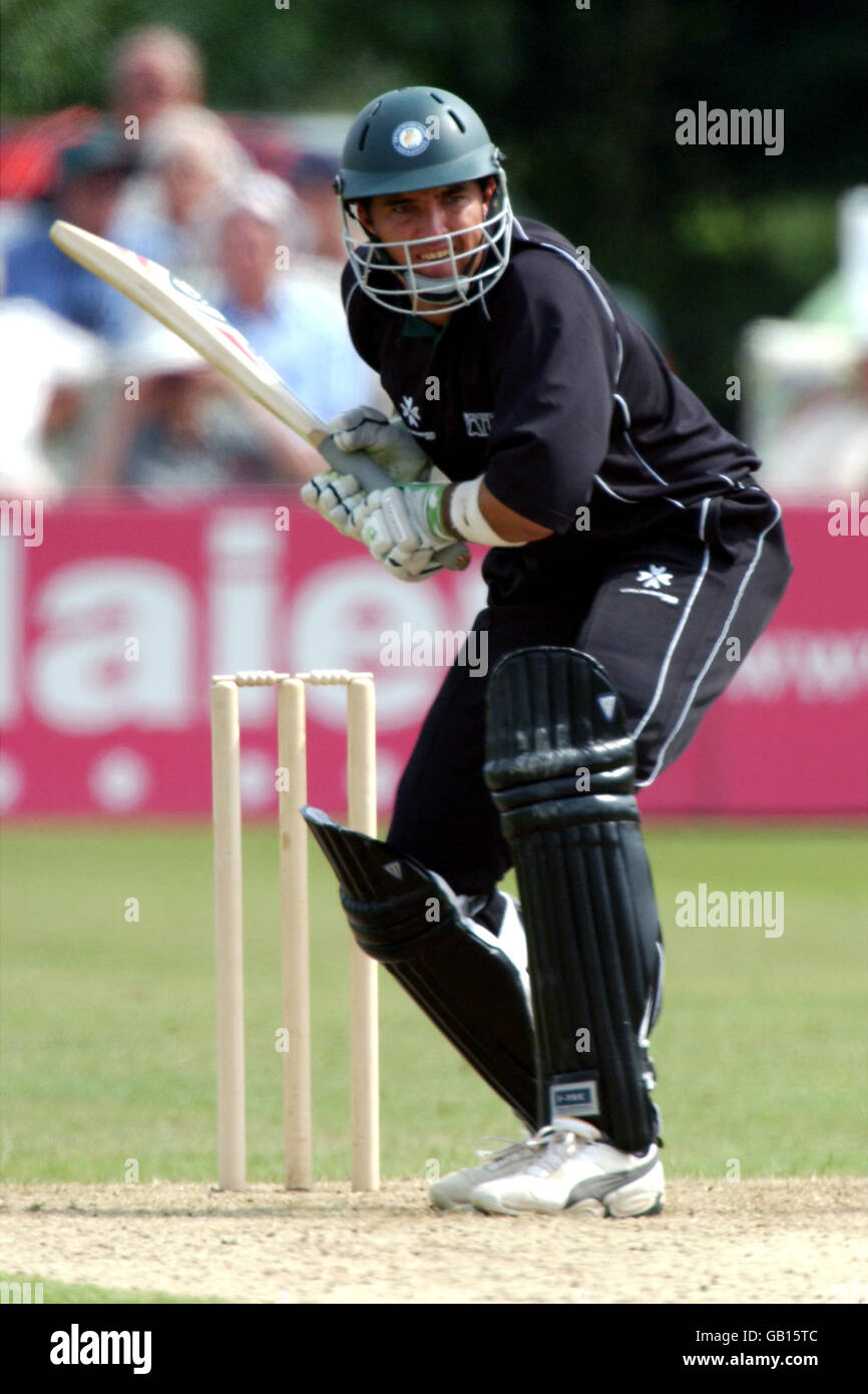 Cricket - International Friendly - Worcestershire v South Africa. Jason ...