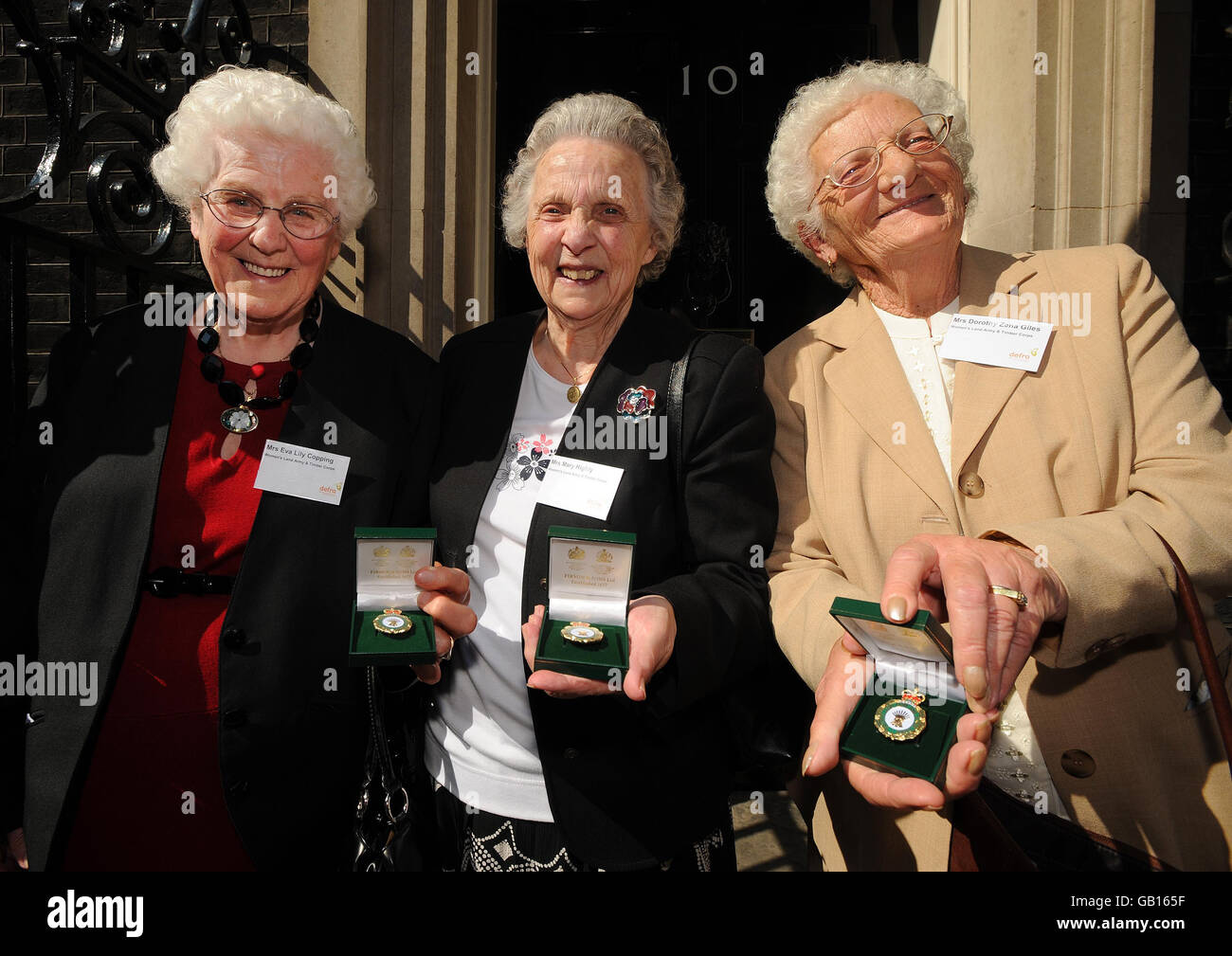 Former Land Girls from left to right, Lily Copping, from Bradford, West ...