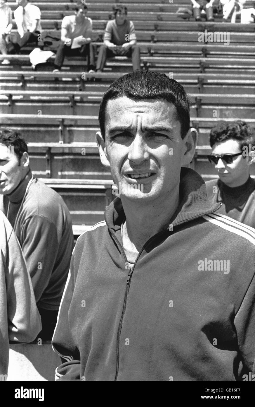 Ron clarke hi-res stock photography and images - Alamy