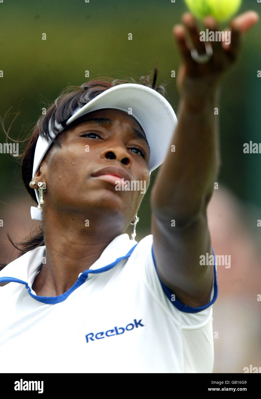 Tennis wimbledon 2003 third round hi-res stock photography and images ...