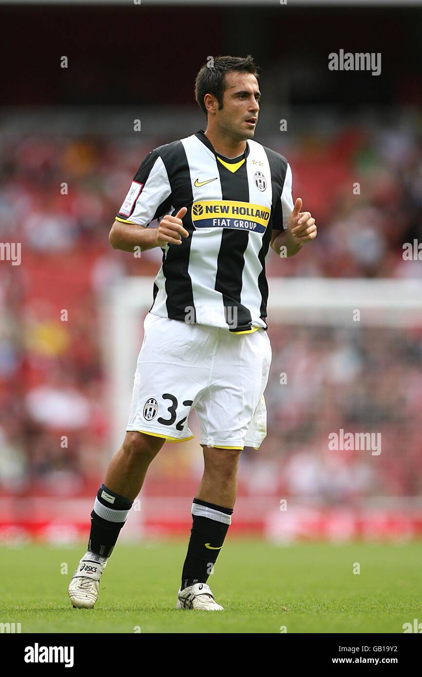 Soccer - The Emirates Cup - Hamburg v Juventus - Emirates Stadium ...