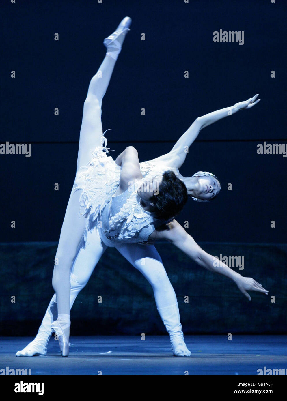 Members of the guangdong acrobatic trope of china hi-res stock ...