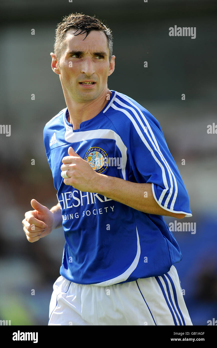 Simon yeo football hi-res stock photography and images - Alamy
