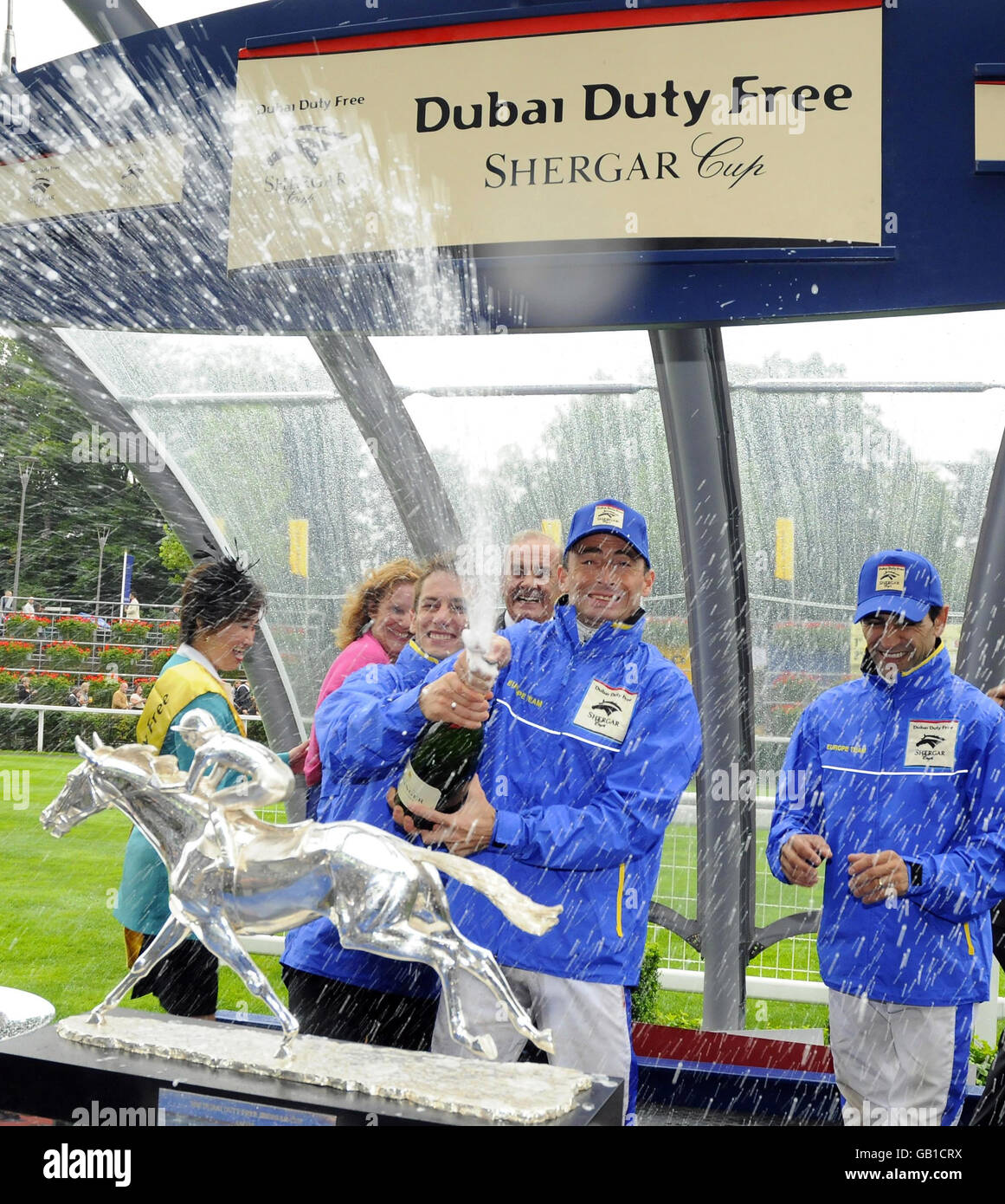 Racing - Dubai Duty Free Shergar Cup - Ascot Racecourse Stock Photo - Alamy