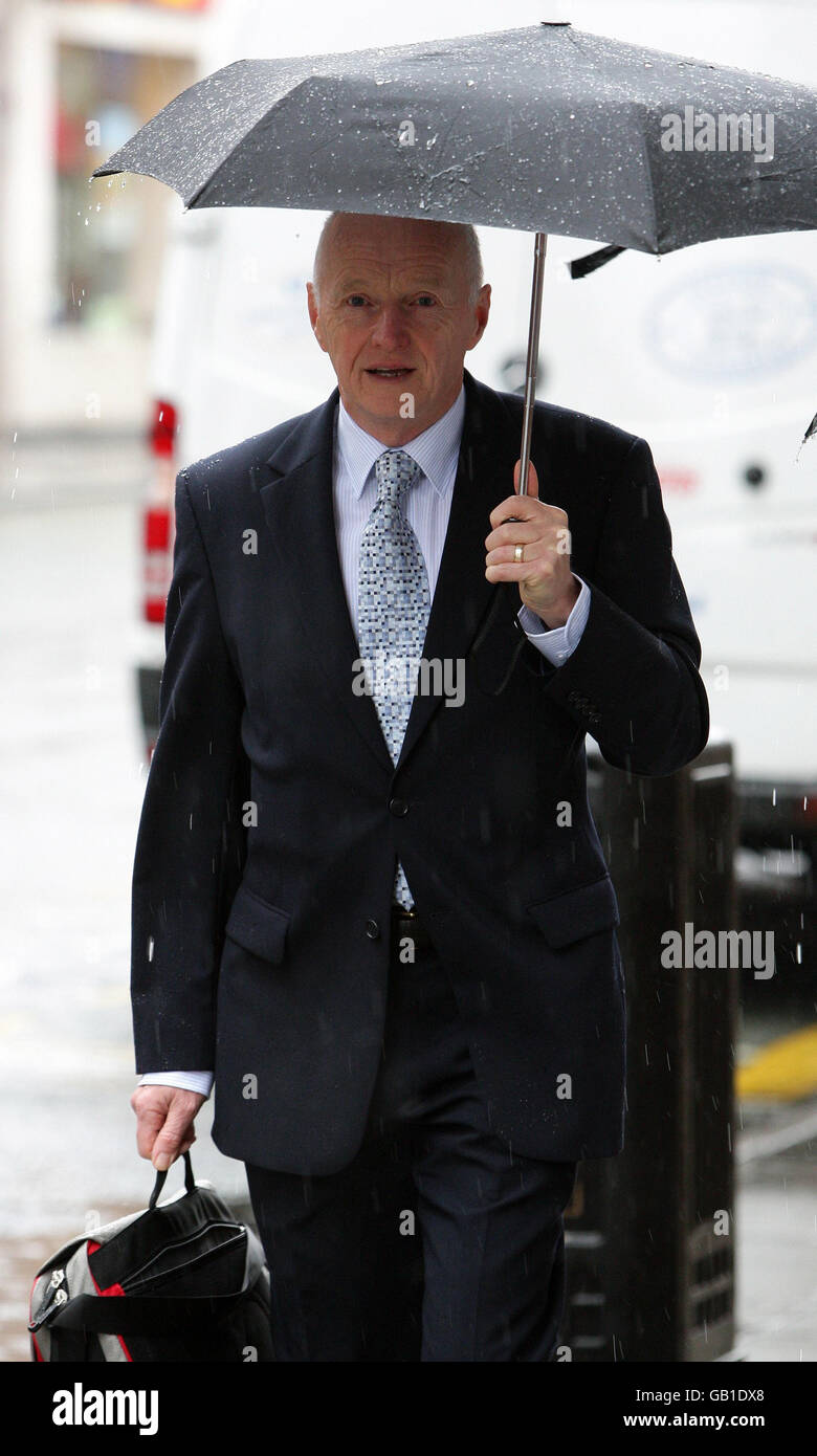 Arriving the general medical council gmc in manchester hi-res stock ...