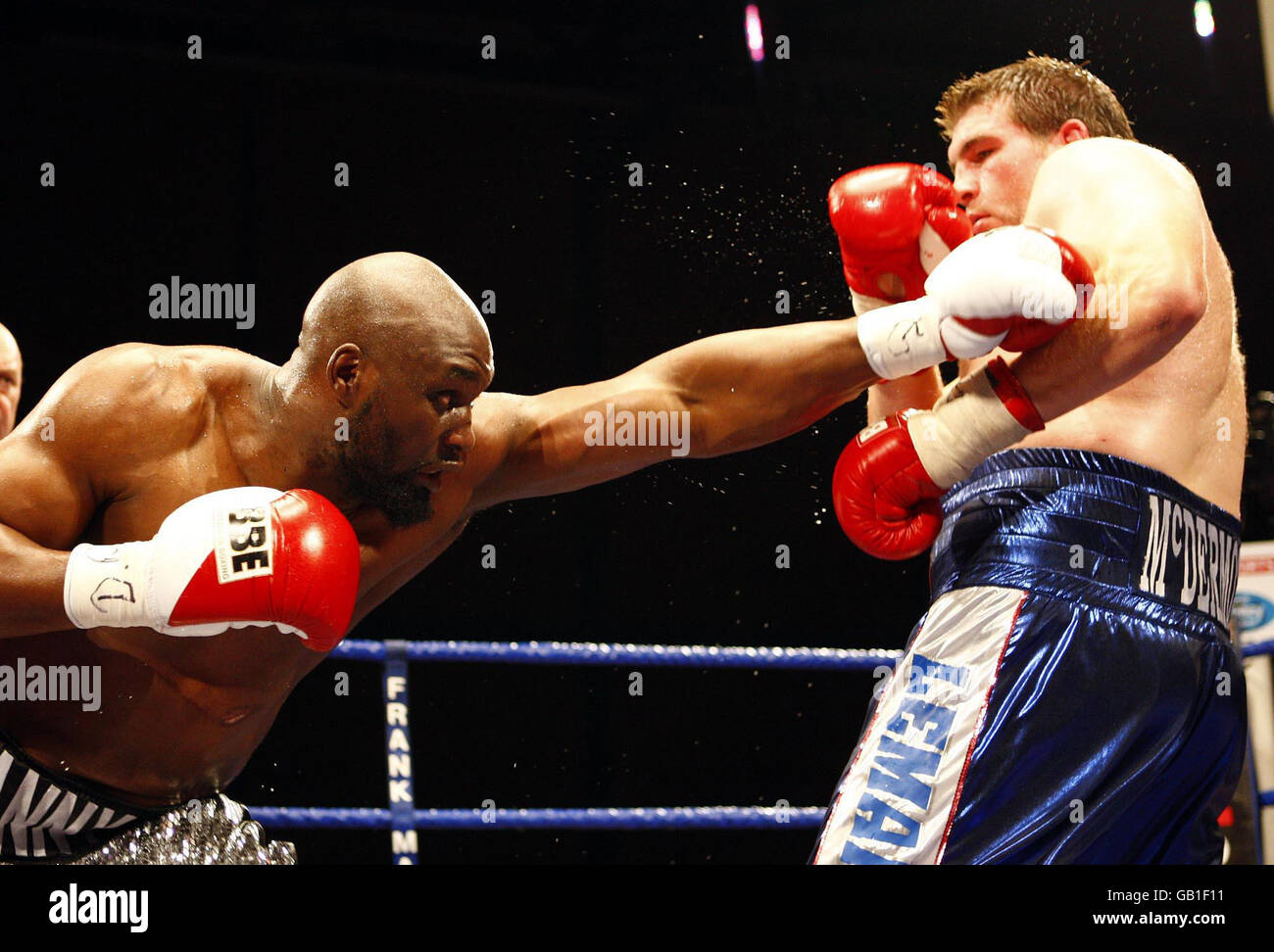 At the goresbrook leisure centre hi-res stock photography and images ...