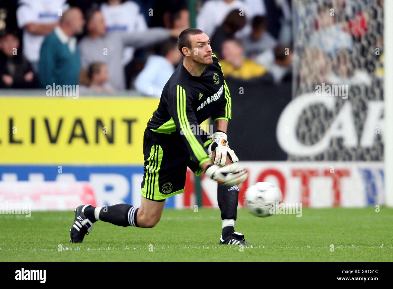 Burton albion goalkeeper stephen bywater hi-res stock photography and ...