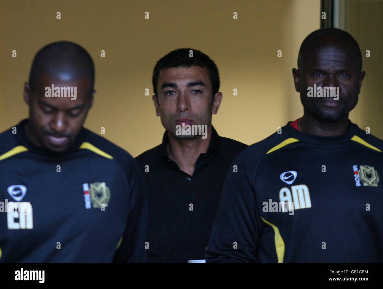Milton Keynes Dons' manager Roberto Di Matteo emerges from the tunnel ...