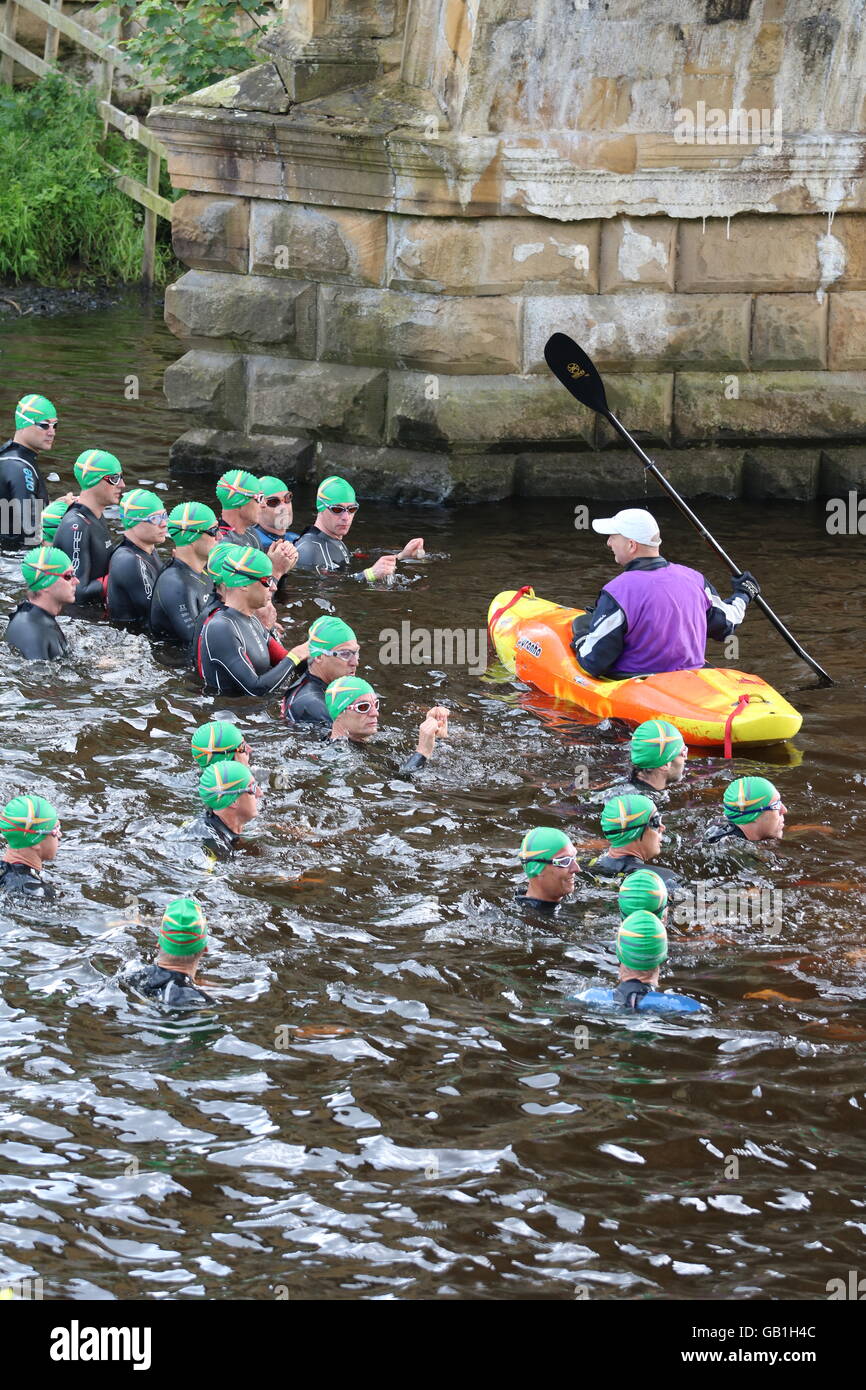 River derwent swim hi-res stock photography and images - Alamy