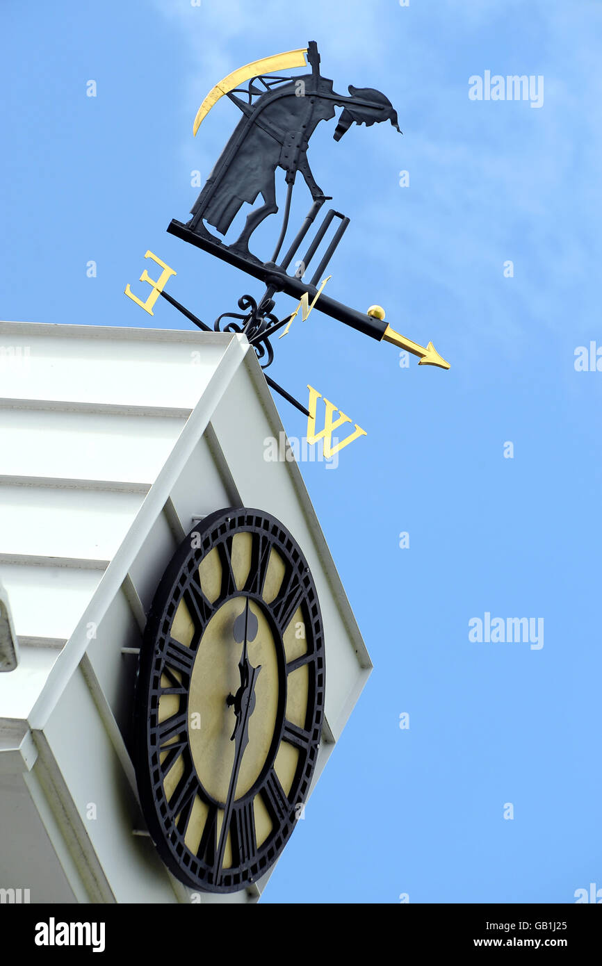 Old father time lords cricket hi-res stock photography and images - Alamy