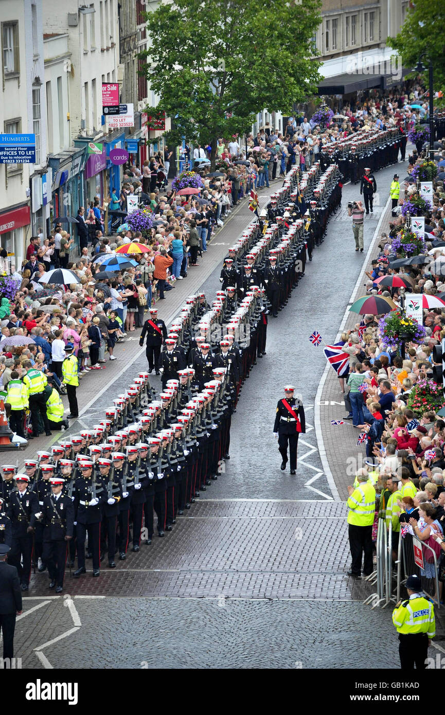 Royal Marine unit 40 Commando parade Stock Photo - Alamy