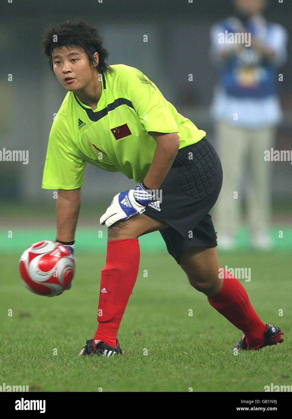 China goalkeeper yanru zhang hi-res stock photography and images - Alamy