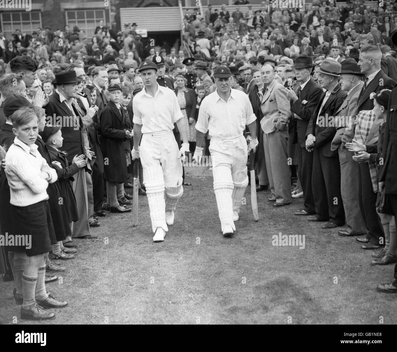 Cricket - England v South Africa, 1947, 4th Test Headingley, Leeds ...