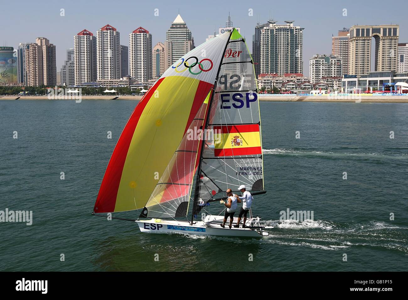 2008 beijing olympic sailing 49er hi-res stock photography and images ...