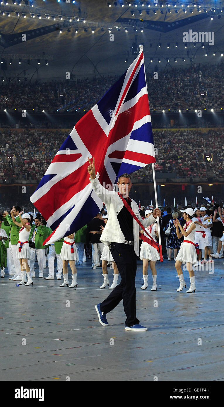 Olympics ceremony union jack flag hi-res stock photography and images ...