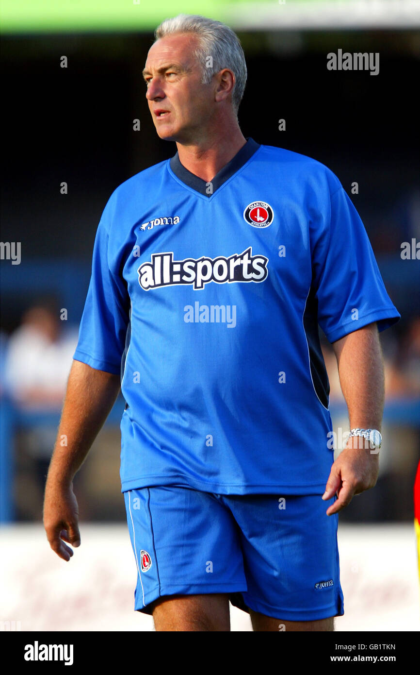 Mervyn Day High Resolution Stock Photography and Images - Alamy