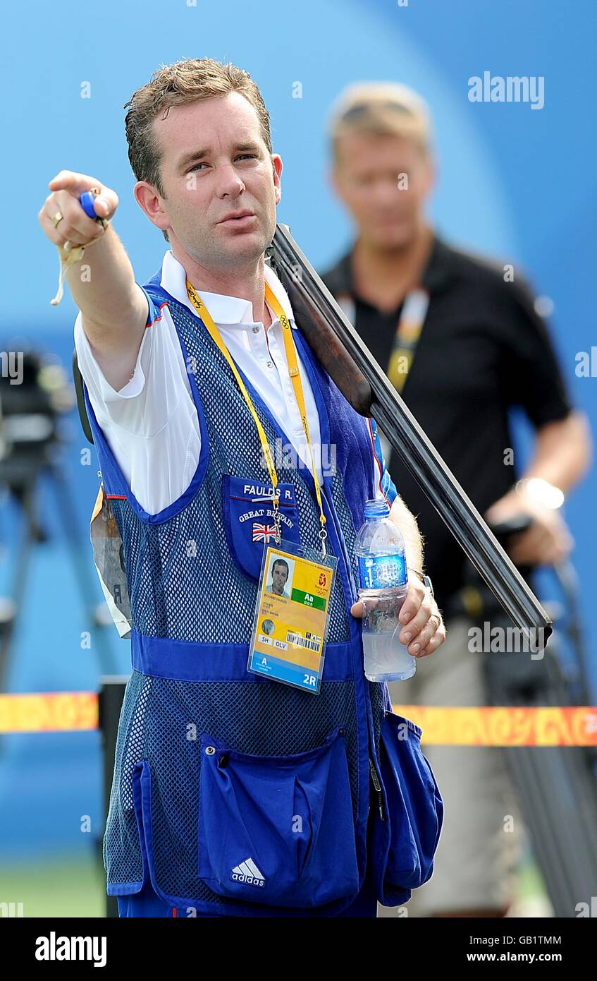 Great Britain's Richard Faulds competes in the Men's Double Trap ...