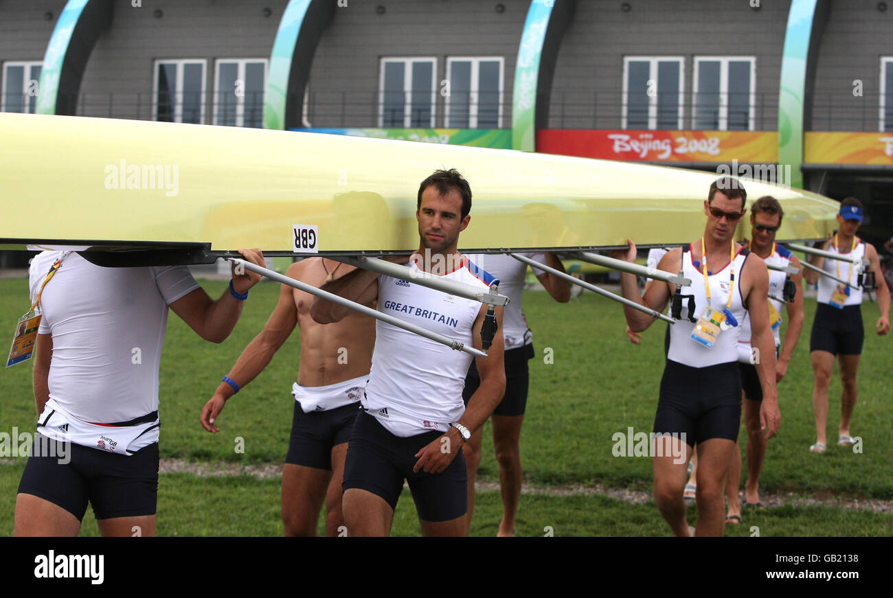 Great Britain's Tom Stallard (centre) from the mens eight rowing team ...
