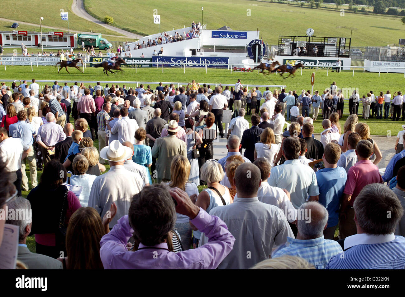 Horse Racing - Epsom Races Stock Photo - Alamy