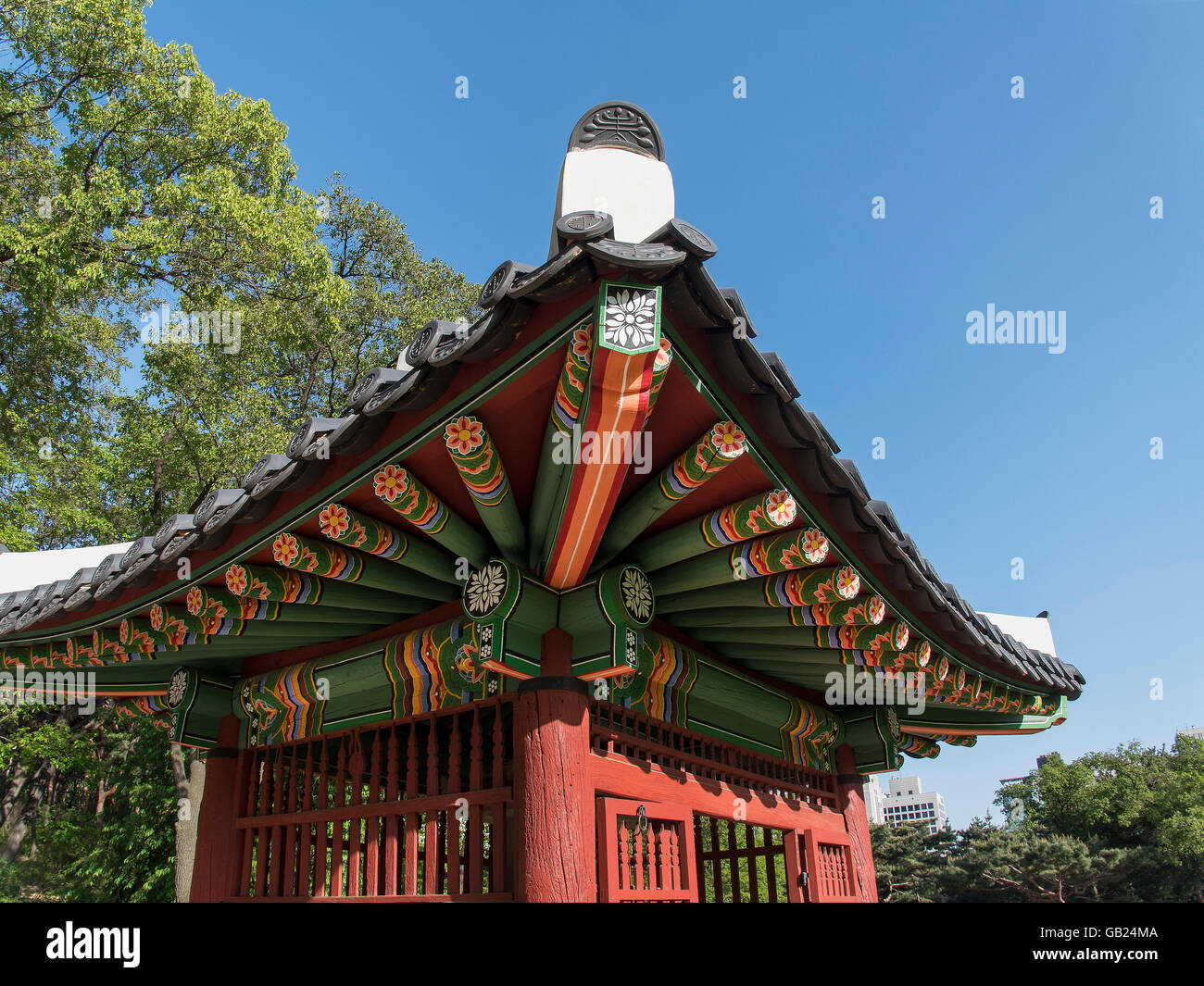 The tomb of king seongjong hi-res stock photography and images - Alamy