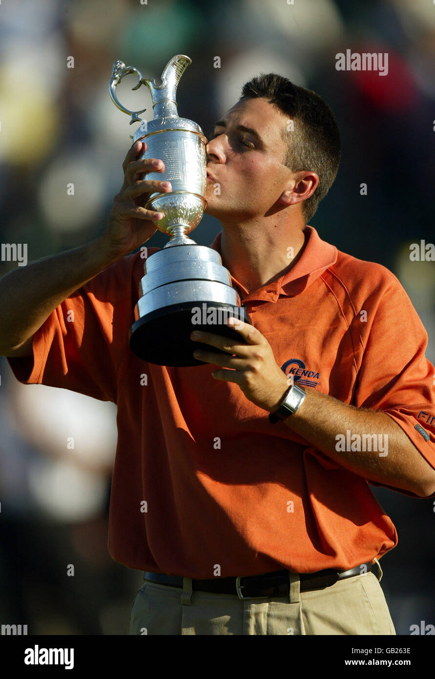 Holds the open championship trophy hi-res stock photography and images ...