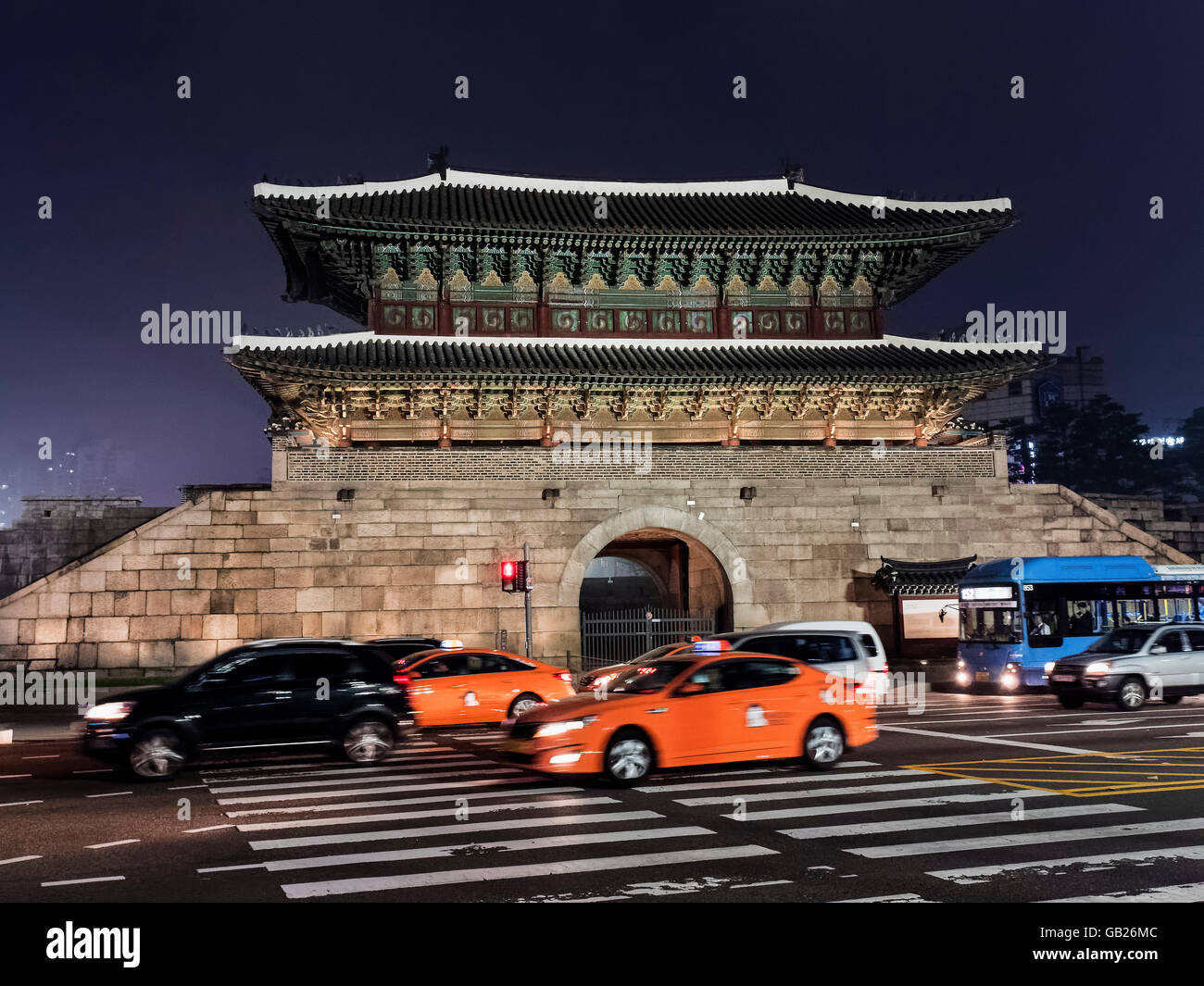 Dongdaemun city gate in Seoul, South Korea, Asia Stock Photo - Alamy