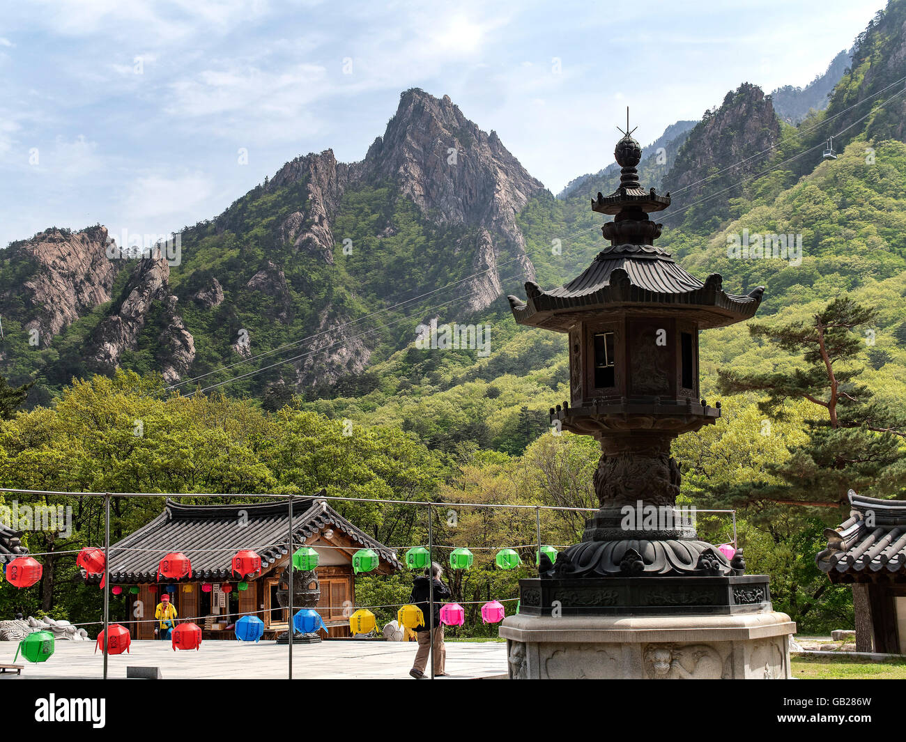 Seoraksan nationalpark hi-res stock photography and images - Alamy