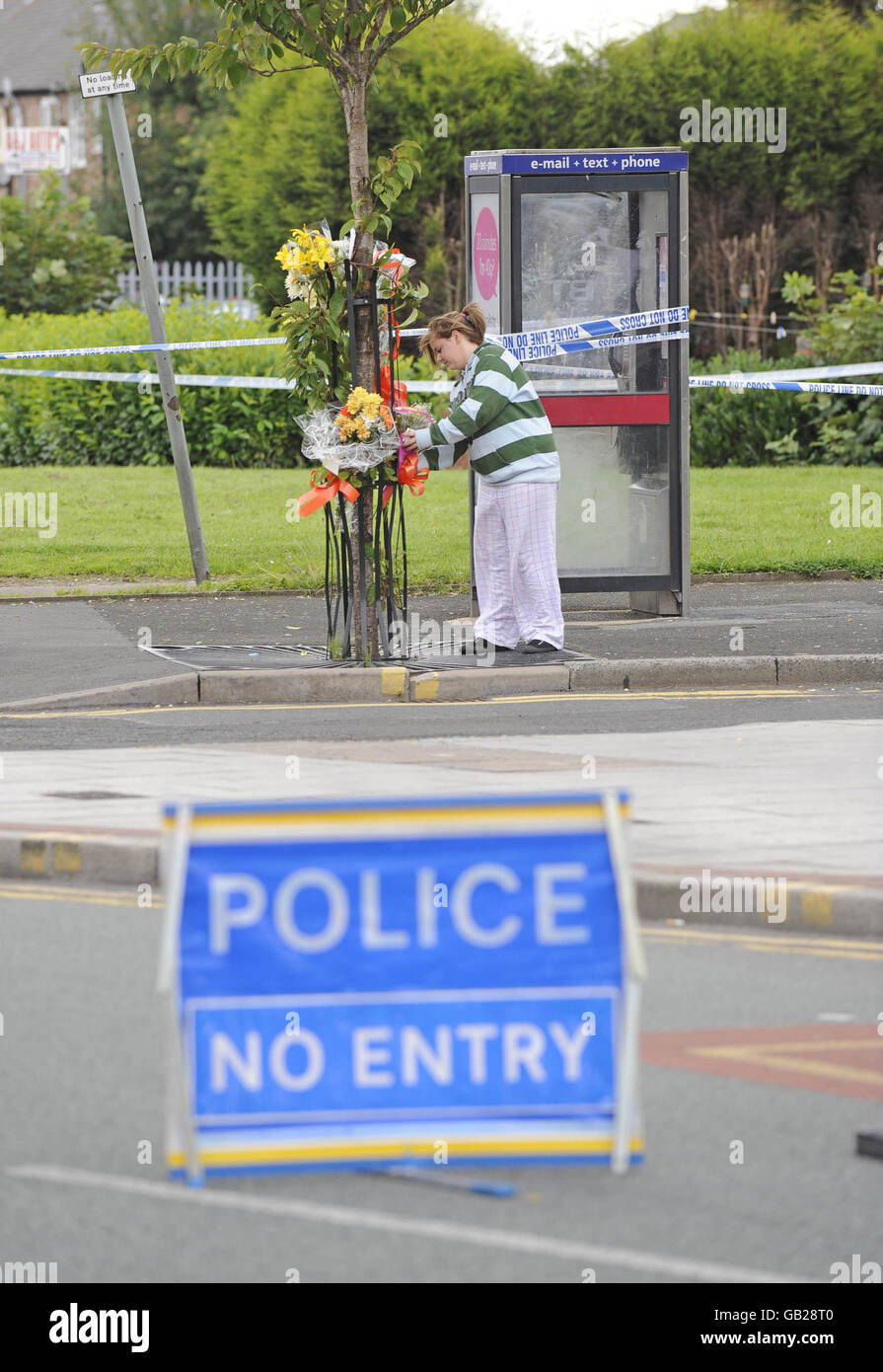 Crime police death road sign hi-res stock photography and images - Alamy