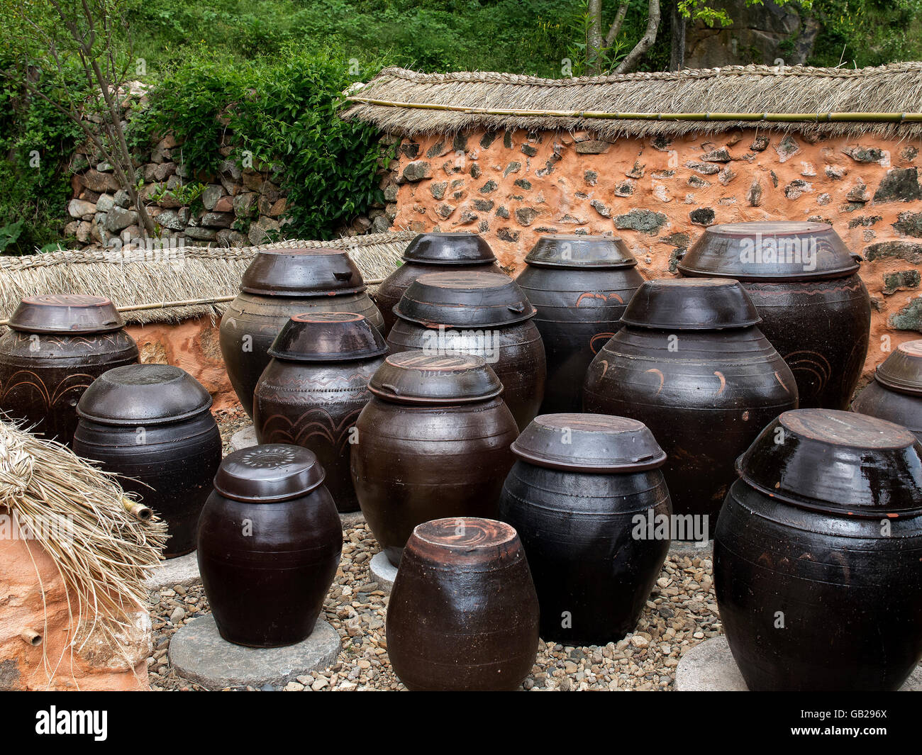 Kimchi pottery in Folk-village Naganneupsong-, a former fortress ...
